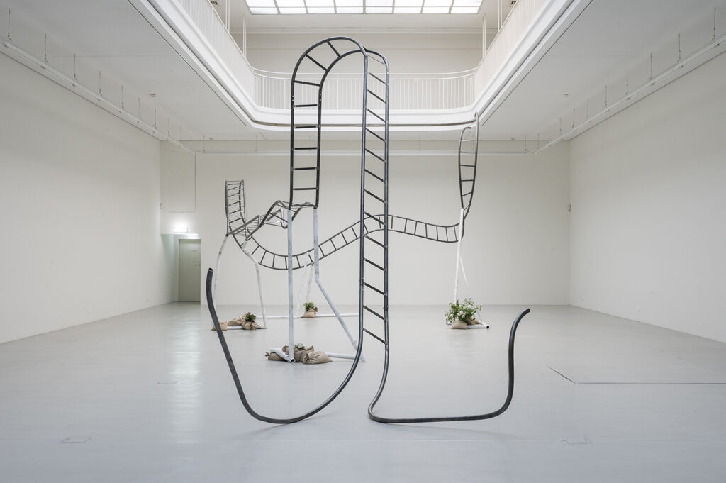 GRAVITY ROAD, ŒUVRE DE JESSE DARLING - Centre historique minier Lewarde